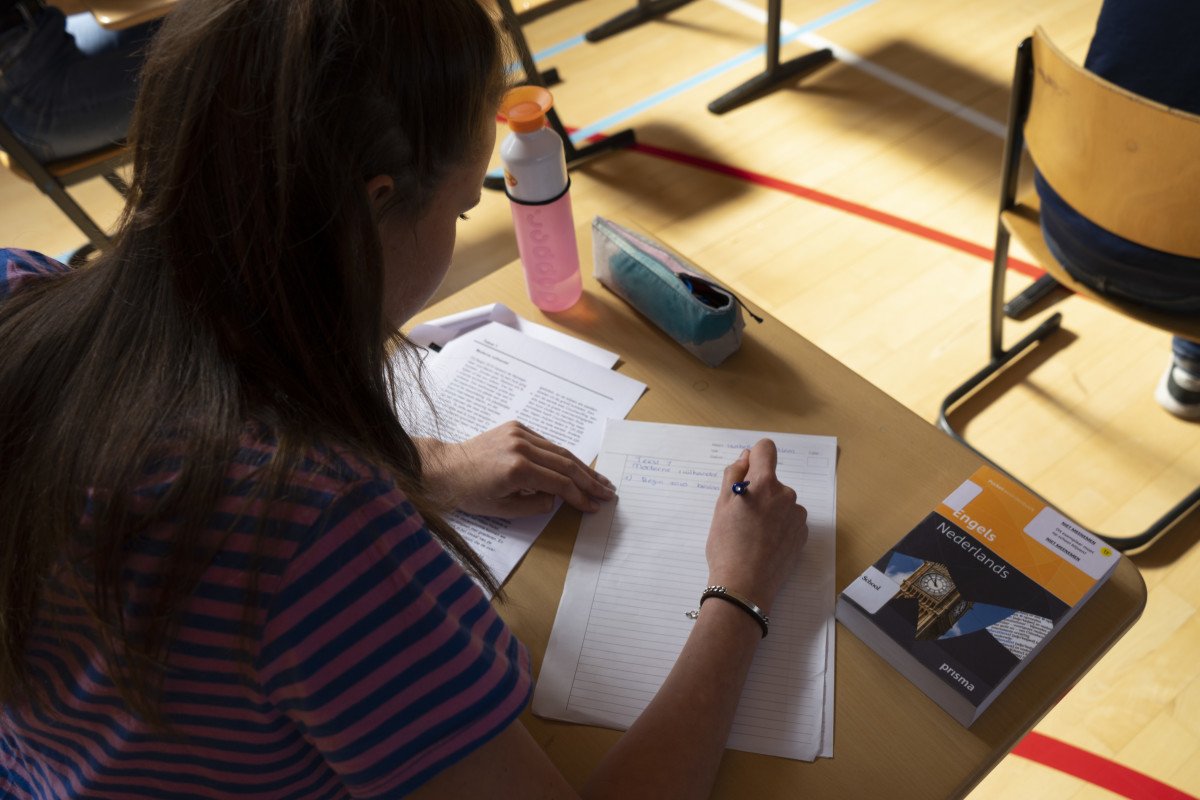 Pandapoep brengt havisten van de wijs tijdens examen Engels ...