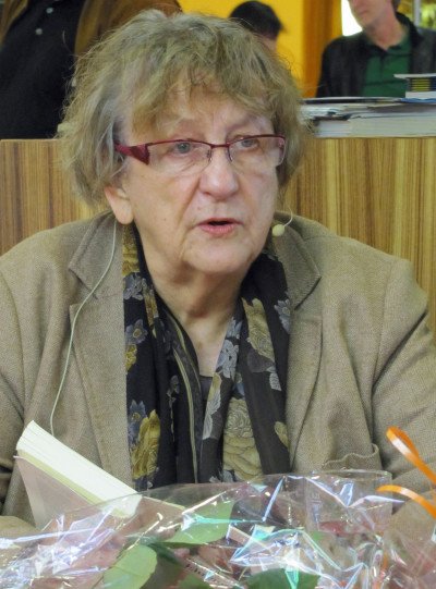 Ingrid Noll - Biografie, boeken & verslagen