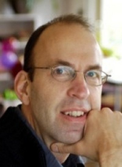 Derk Visser - Biografie, boeken & verslagen