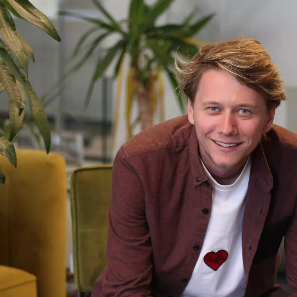 Maarten (32) is het gezicht achter Checkjestem: 'Mensen willen weten ...